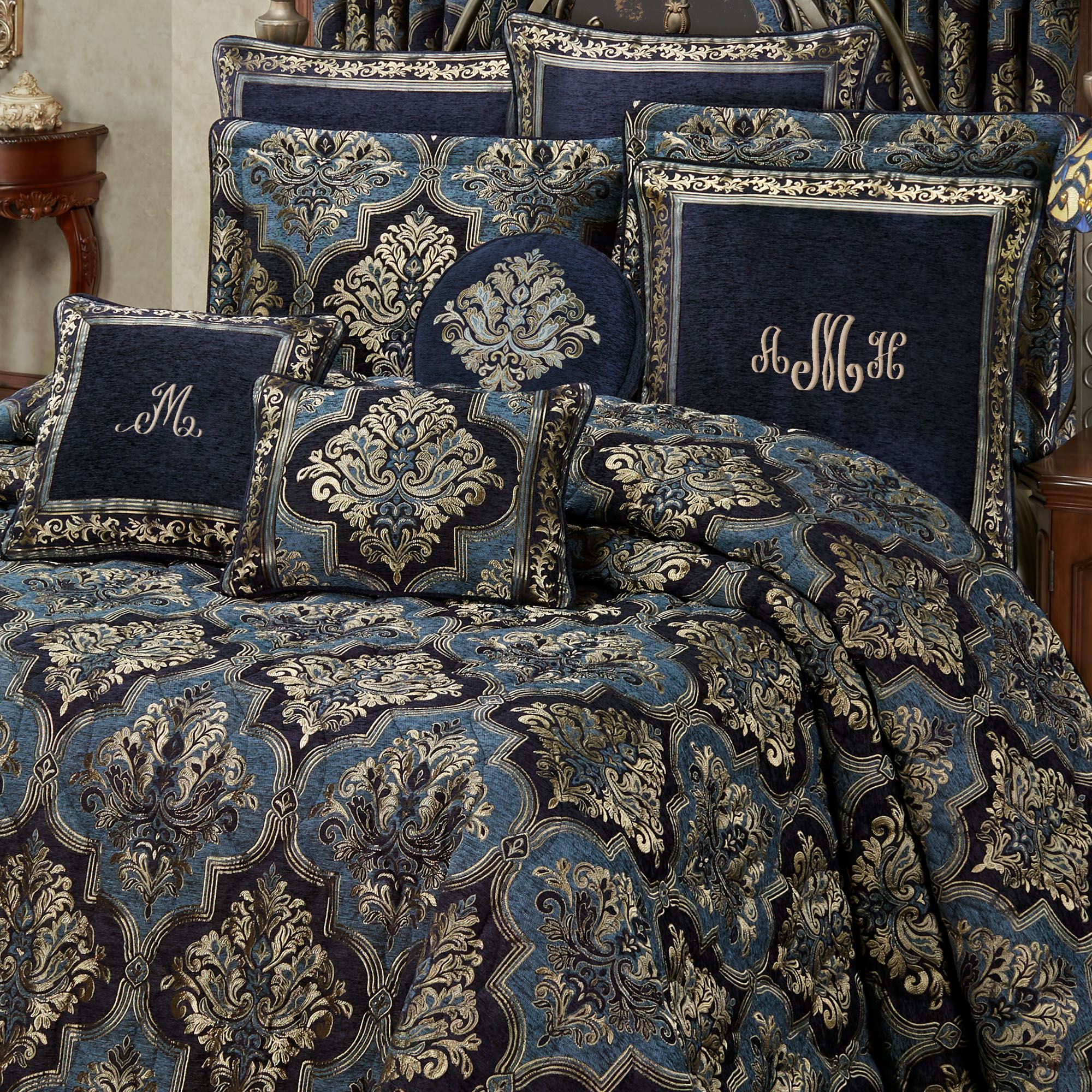 Hillcrest Blue Damask Grande Bedspread Bedding