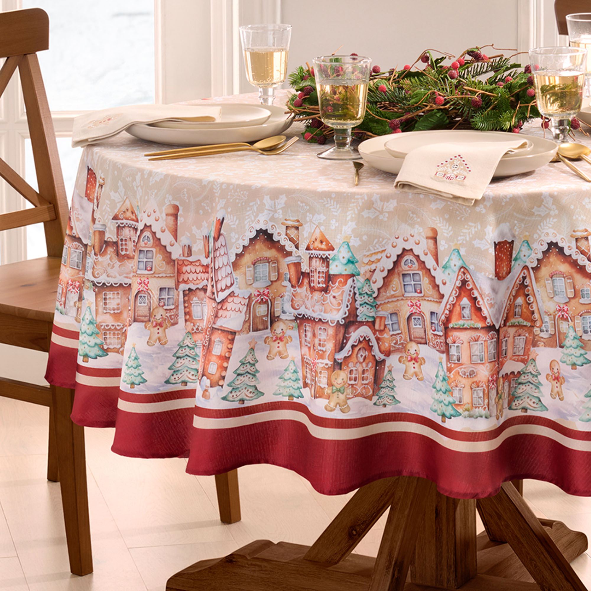 Gingerbread Lane Oval Tablecloth Beige 60 x 84 | Touch of Class