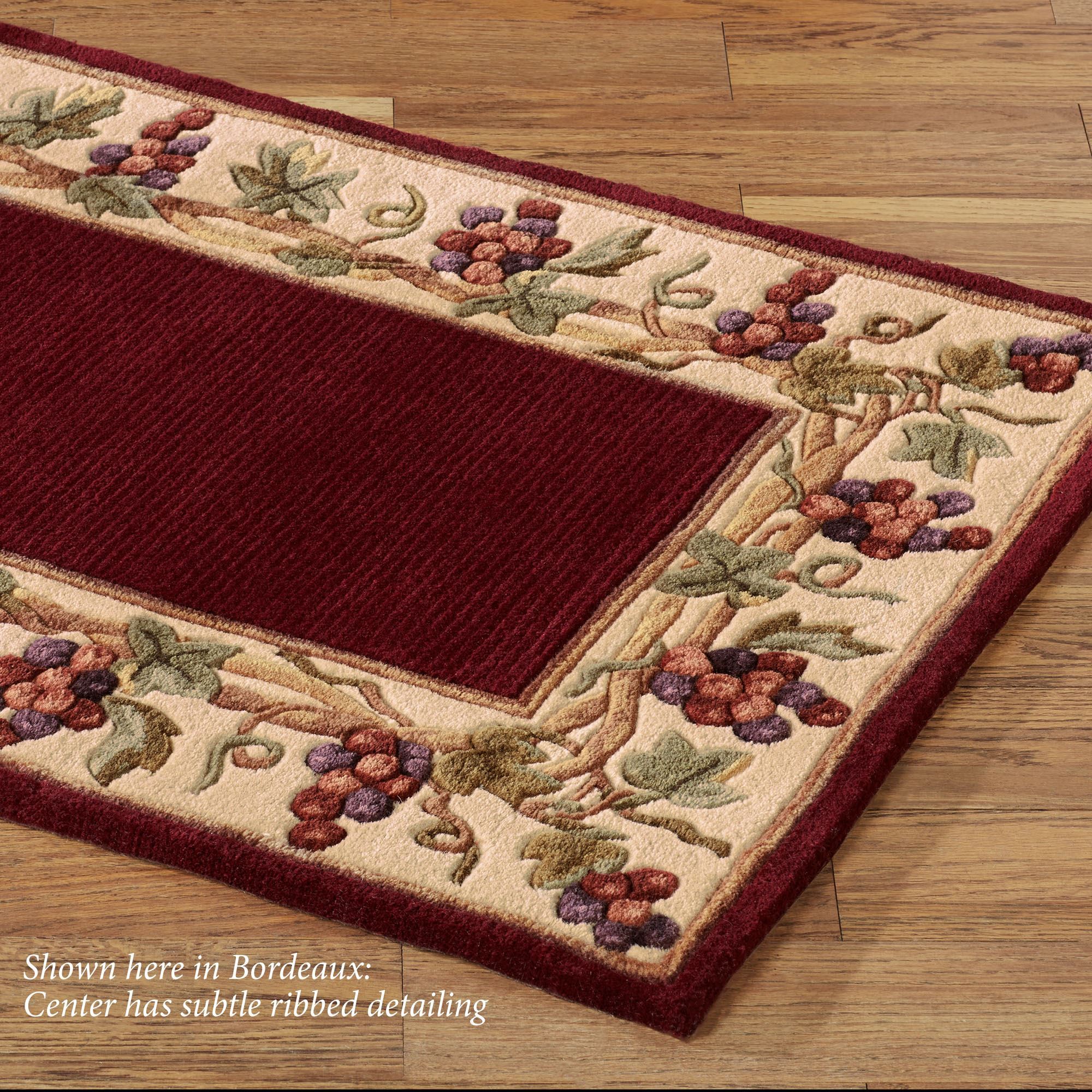 Bordeaux Grape Border Wool Round Rug