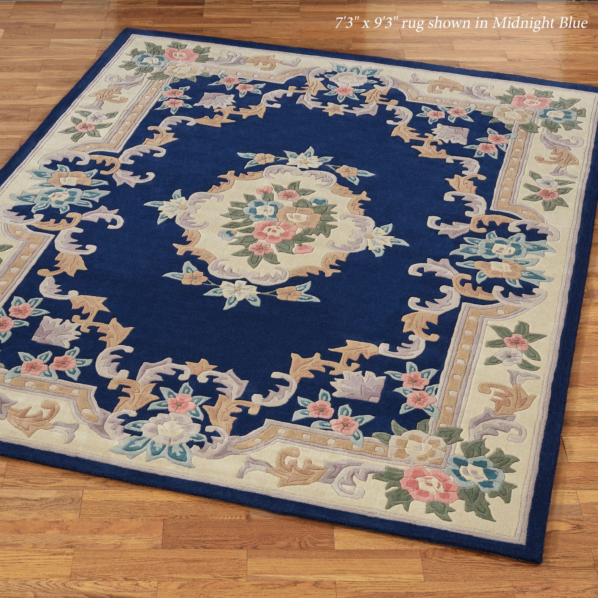Serena Aubusson II Floral Wool Dining Room Size Area Rugs